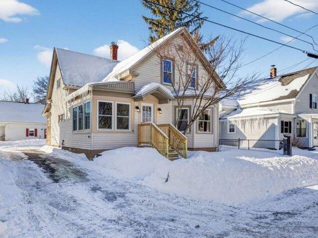 house with 4 bedroom, Sanford ME DLS102213334