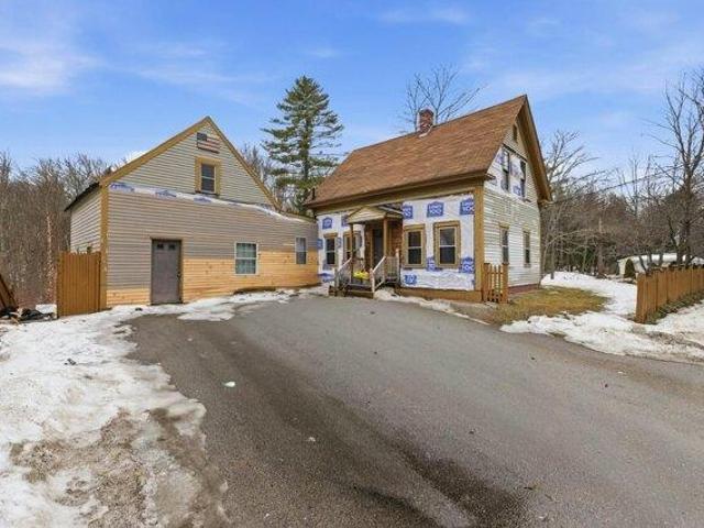 house with 4 bedroom, Sanford ME DLS102799026