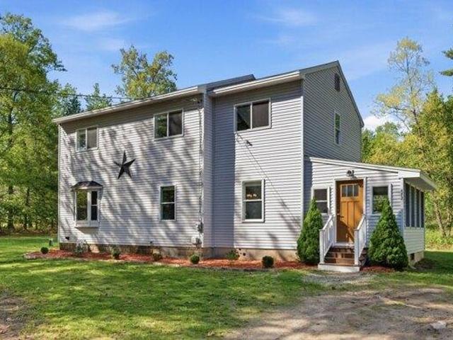 house with 4 bedroom, Sanford ME ES104570169