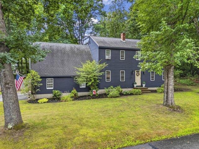 house with 4 bedroom, Sanford ME ES105173809