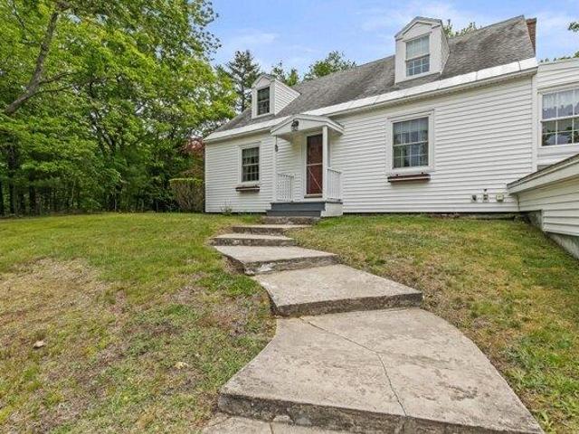 house with 4 bedroom, Sanford ME ES103101824