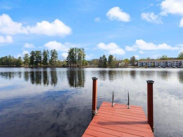 house with 4 bedroom, Sanford ME ES103663936