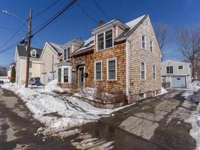 house with 4 bedroom, Saco ME DLS102158057