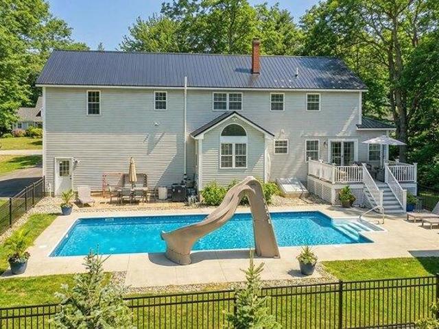 house with 4 bedroom, Saco ME DS102119803
