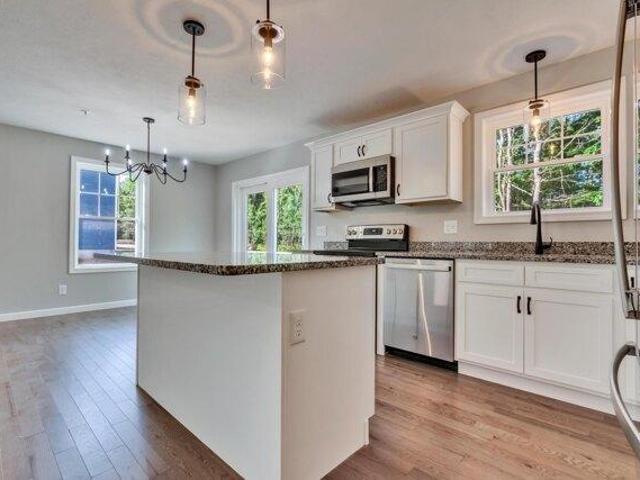 house with 4 bedroom, Saco ME DS103627914