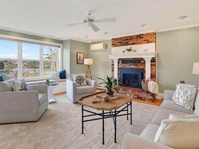 house with 4 bedroom, Saco ME ES105141301