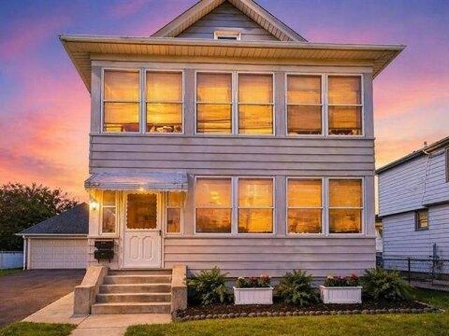 house with 4 bedroom, Saddle Brook NJ DS102584522