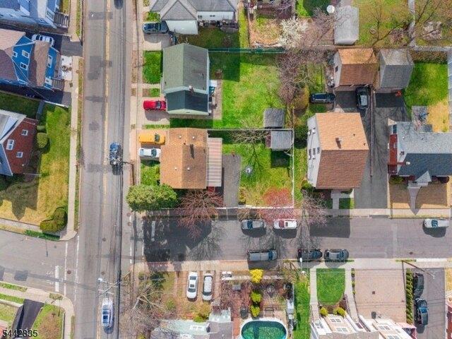 house with 4 bedroom, Saddle Brook NJ ES104835874