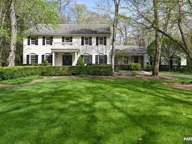 house with 4 bedroom, Saddle River NJ DS102258760