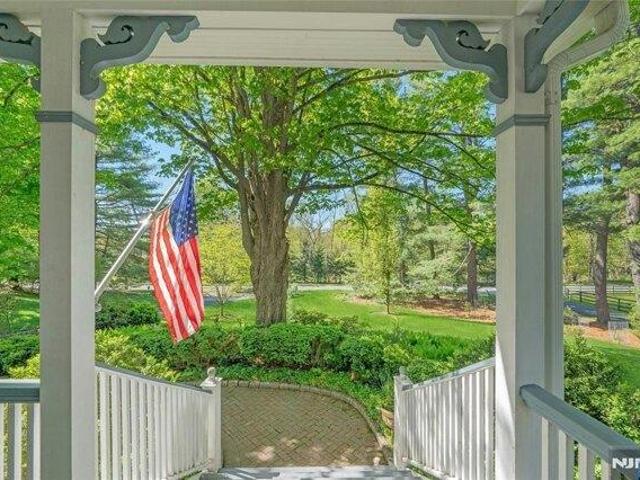house with 4 bedroom, Saddle River NJ ES105160465