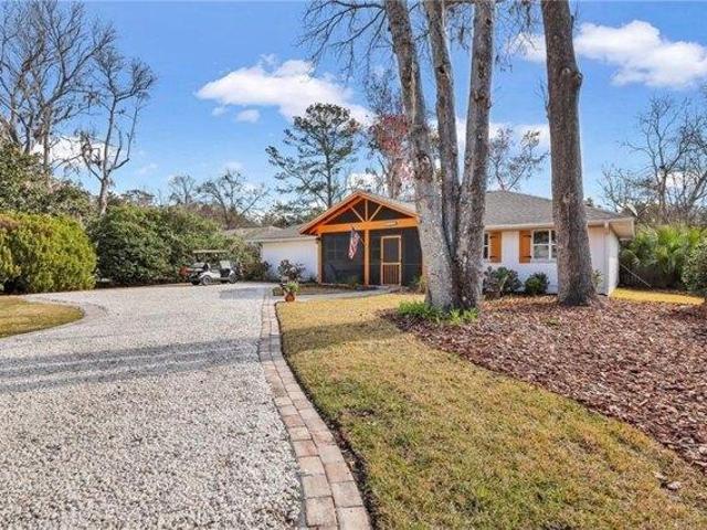 house with 4 bedroom, Saint Simons Island GA DS88346266