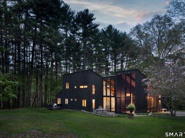 house with 4 bedroom, Salisbury CT ES104075429
