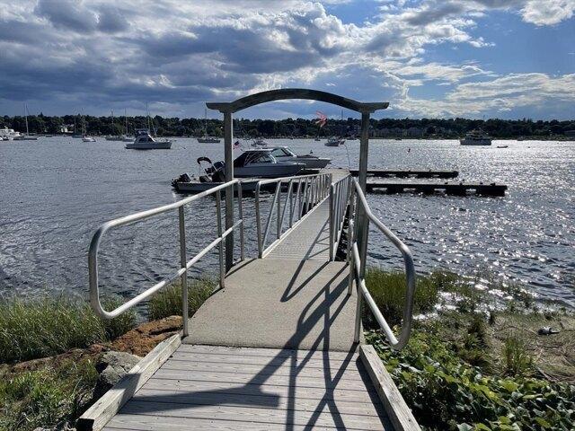 house with 4 bedroom, Salisbury MA DLS102962025