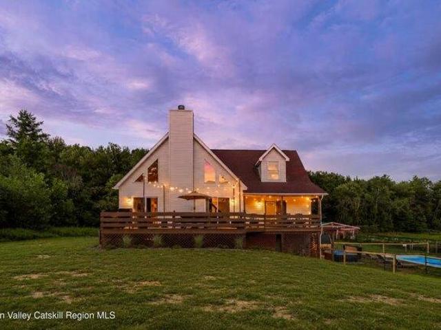 house with 4 bedroom, Saugerties NY ES104907221