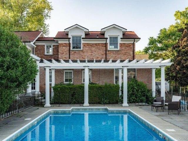 house with 4 bedroom, Saugerties NY ES104900919