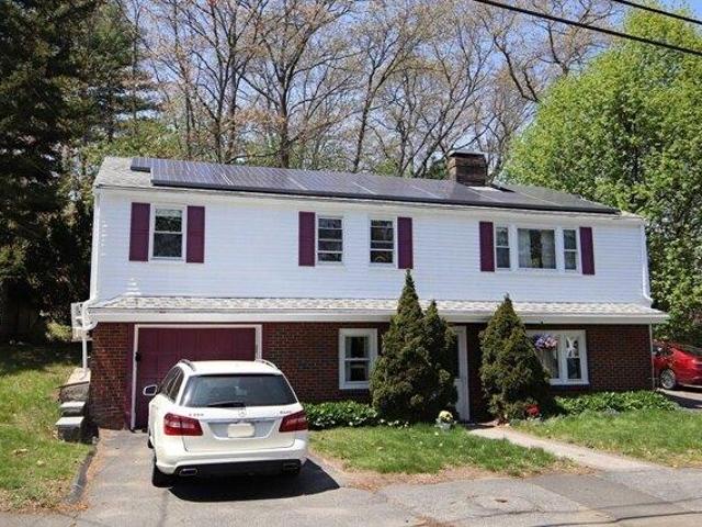 house with 4 bedroom, Saugus MA DLS102476288