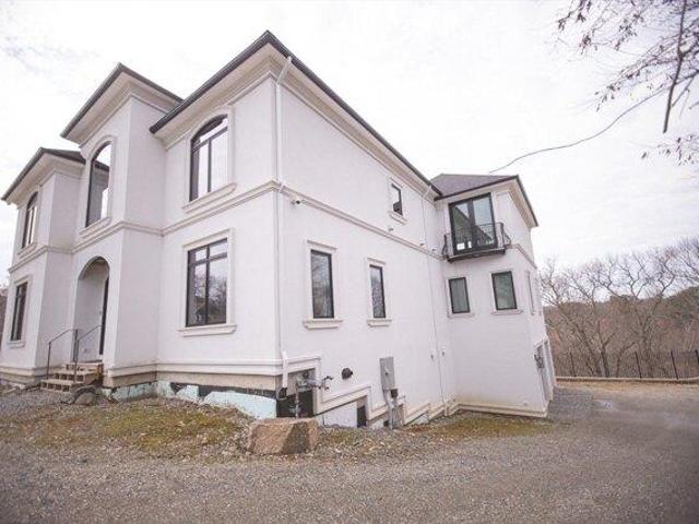 house with 4 bedroom, Saugus MA DS103016825