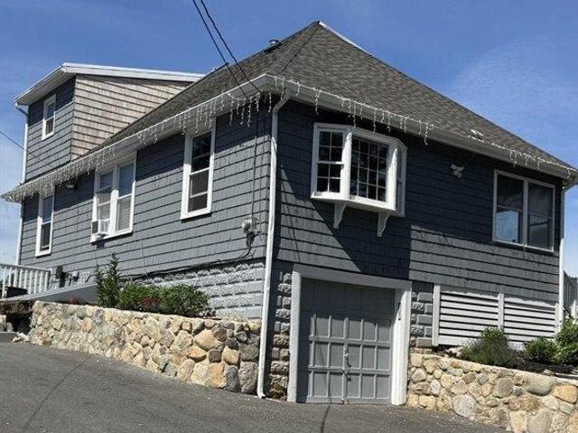 house with 4 bedroom, Saugus MA ES103497832