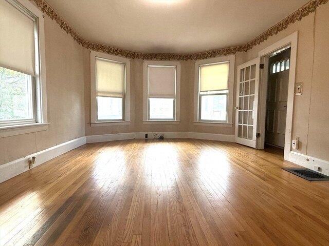 house with 4 bedroom, Saugus MA ES103497183