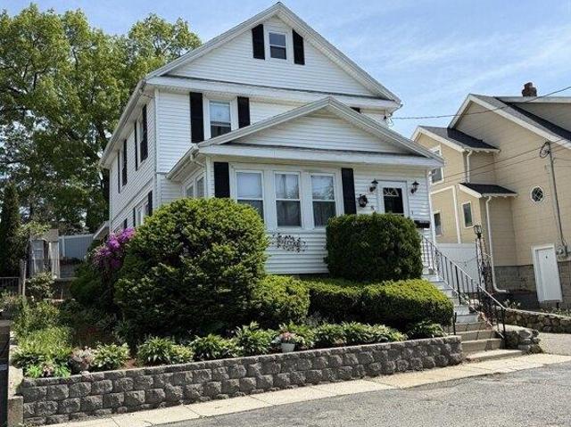 house with 4 bedroom, Saugus MA ES103500452
