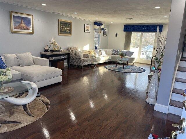 house with 4 bedroom, Saugus MA ES104044433
