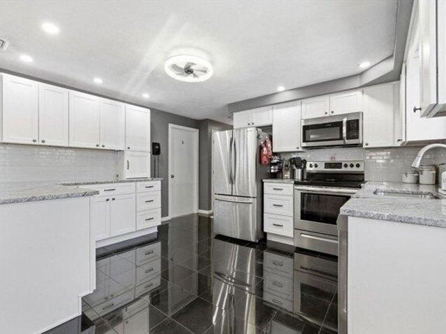 house with 4 bedroom, Saugus MA ES105142906