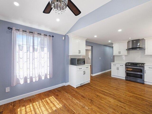 house with 4 bedroom, Saugus MA ES105193381