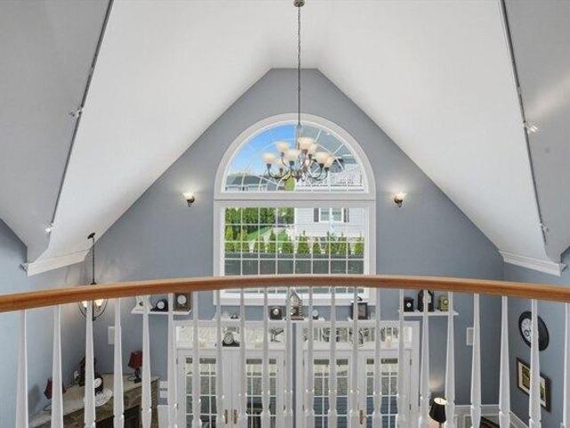 house with 4 bedroom, Saugus MA ES105207791