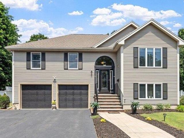 house with 4 bedroom, Saugus MA ES105230260