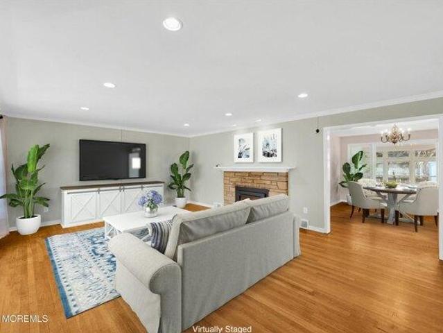 house with 4 bedroom, Sea Girt NJ DLS102318094