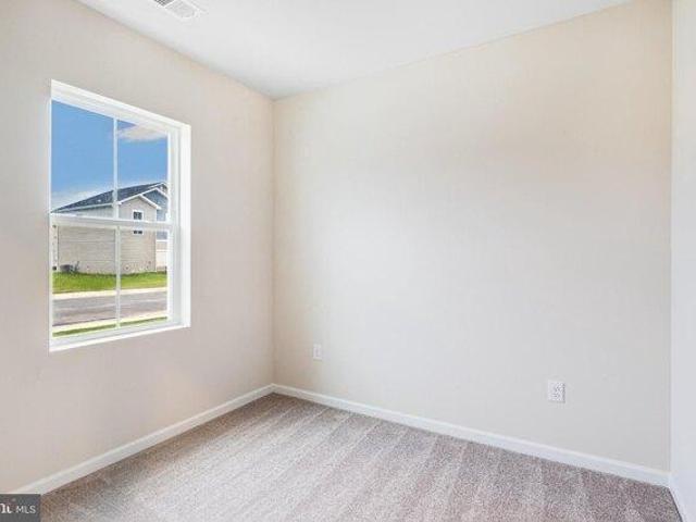 house with 4 bedroom, Seaford DE ES103500815