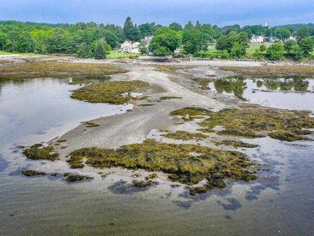 house with 4 bedroom, Searsport ME ES104299857