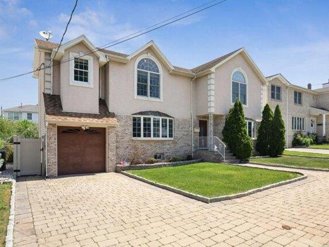 house with 4 bedroom, Secaucus NJ DS104332893