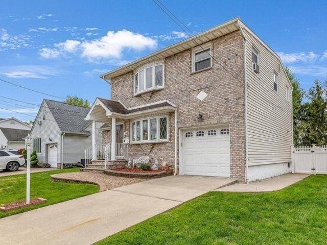 house with 4 bedroom, Secaucus NJ ES105160920
