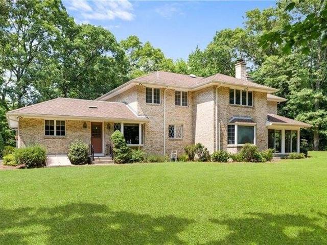 house with 4 bedroom, Seekonk MA DS104007462