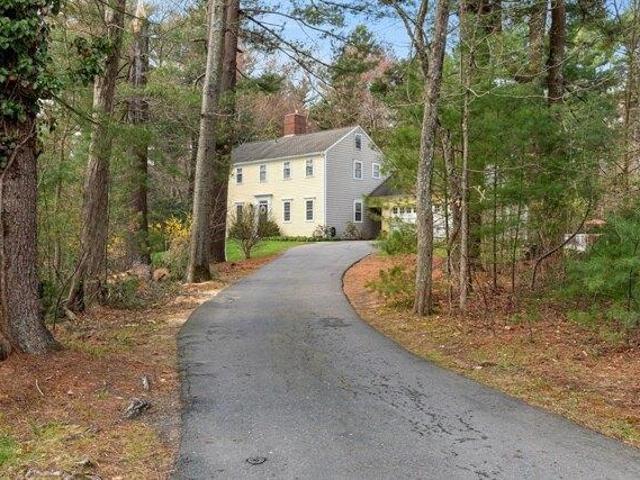house with 4 bedroom, Seekonk MA DS102779682