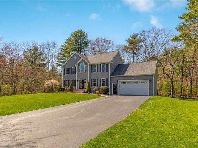 house with 4 bedroom, Seekonk MA DS103966590