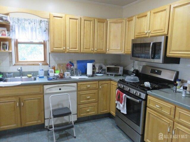 house with 4 bedroom, Sewaren NJ DS104152451