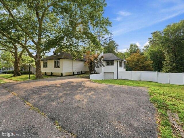 house with 4 bedroom, Sewell NJ ES105204365