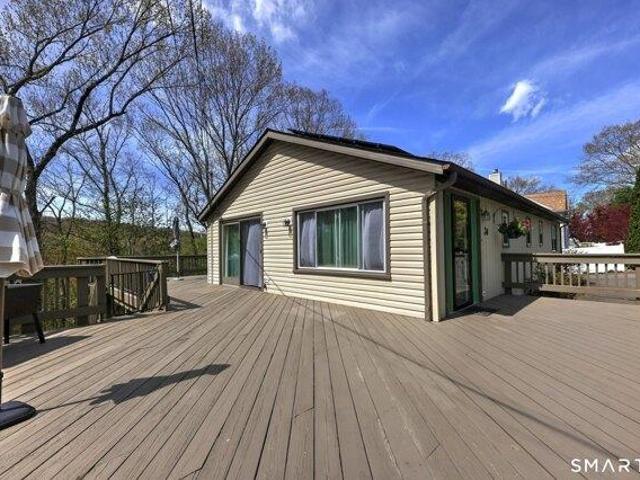 house with 4 bedroom, Seymour CT ES103160583