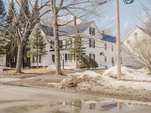 house with 4 bedroom, Skowhegan ME ES103099903