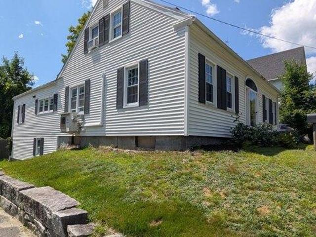 house with 4 bedroom, Skowhegan ME ES104851177
