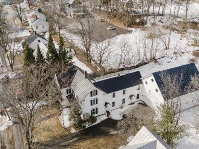 house with 4 bedroom, Skowhegan ME ES104009503