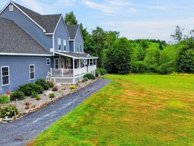 house with 4 bedroom, Skowhegan ME ES105192305