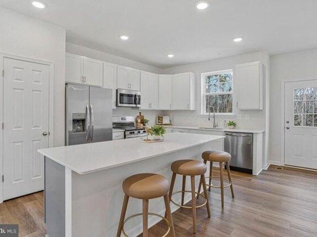 house with 4 bedroom, Shady Side MD ES104906095