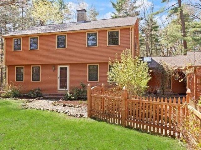 house with 4 bedroom, Sharon MA DS102409739