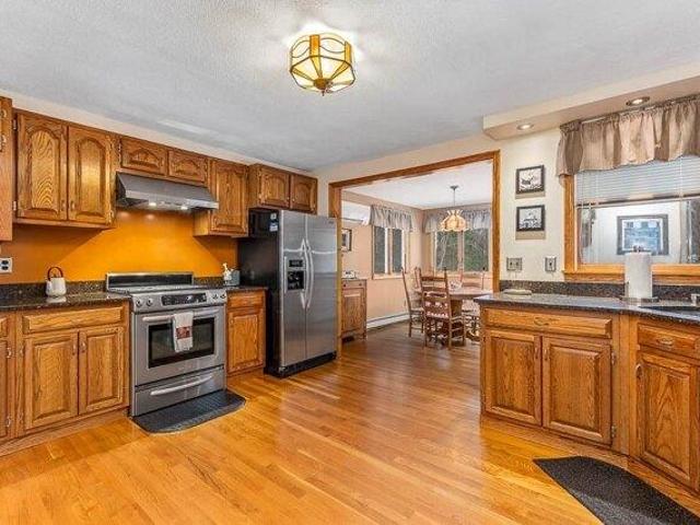 house with 4 bedroom, Sharon MA DS102531280