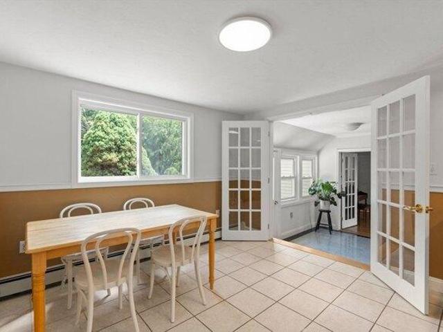 house with 4 bedroom, Sharon MA ES104869542