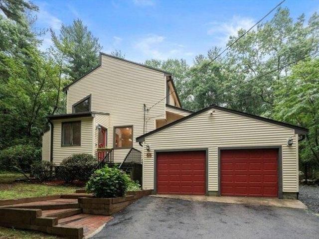house with 4 bedroom, Sharon MA ES105040497