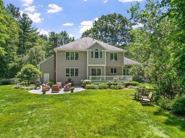 house with 4 bedroom, Sharon MA ES105127747